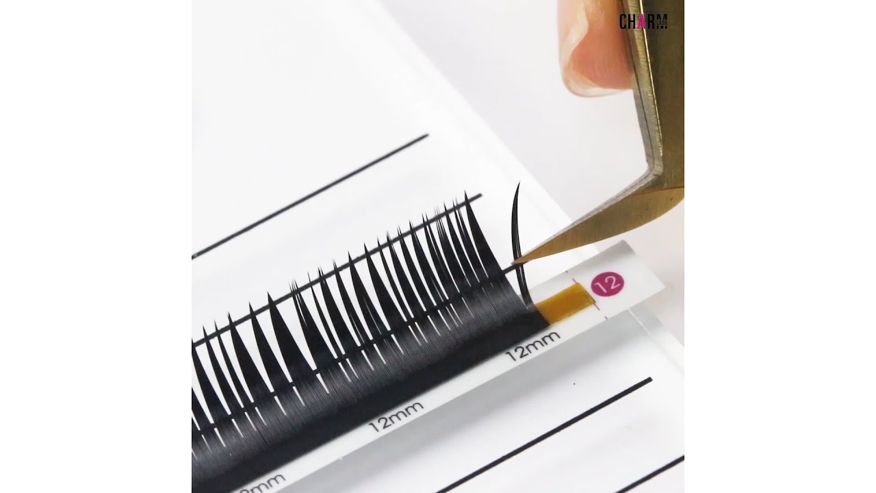 Tip to create closed fans for Wispy lash extensions - YouTube