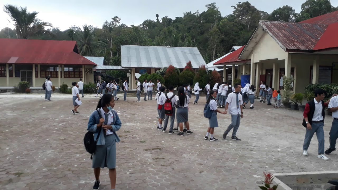 SMAN 1 SIBERUT SELATAN tamatan 2021 hari terkhir - YouTube