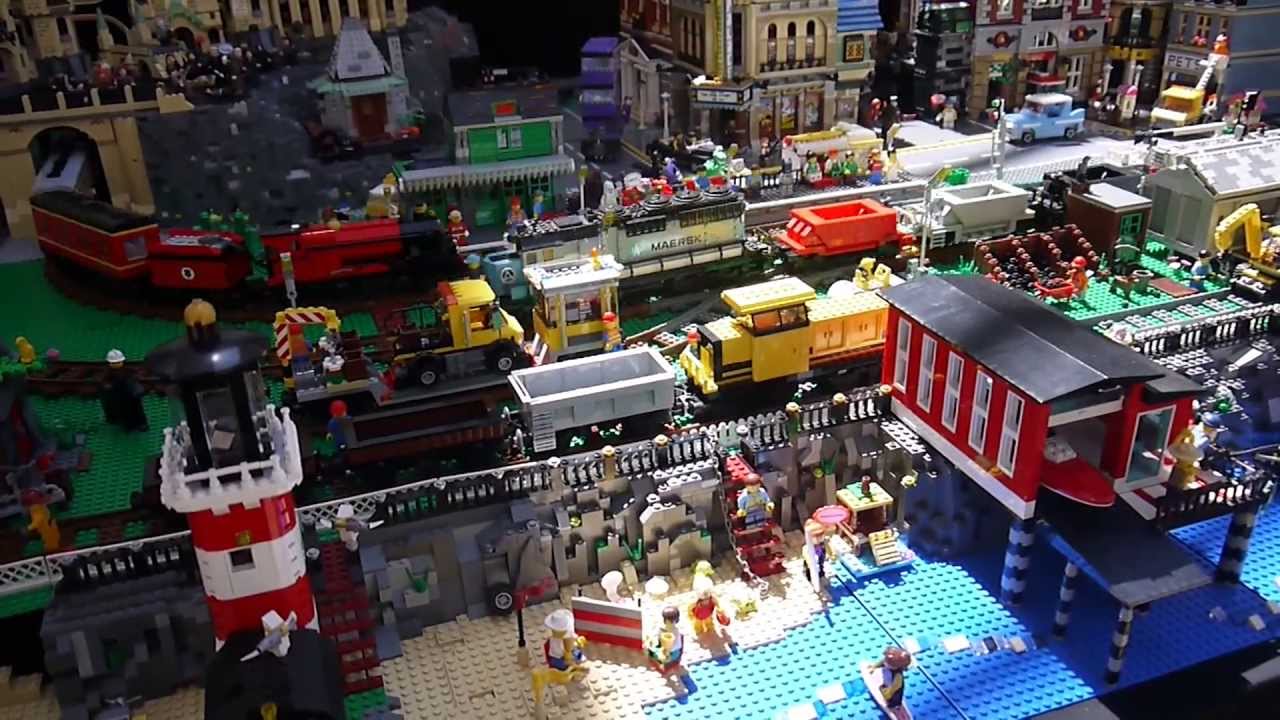 Lego City 9V & PF Trains, Southern Lego Train Club Show, Bucks Railway ...