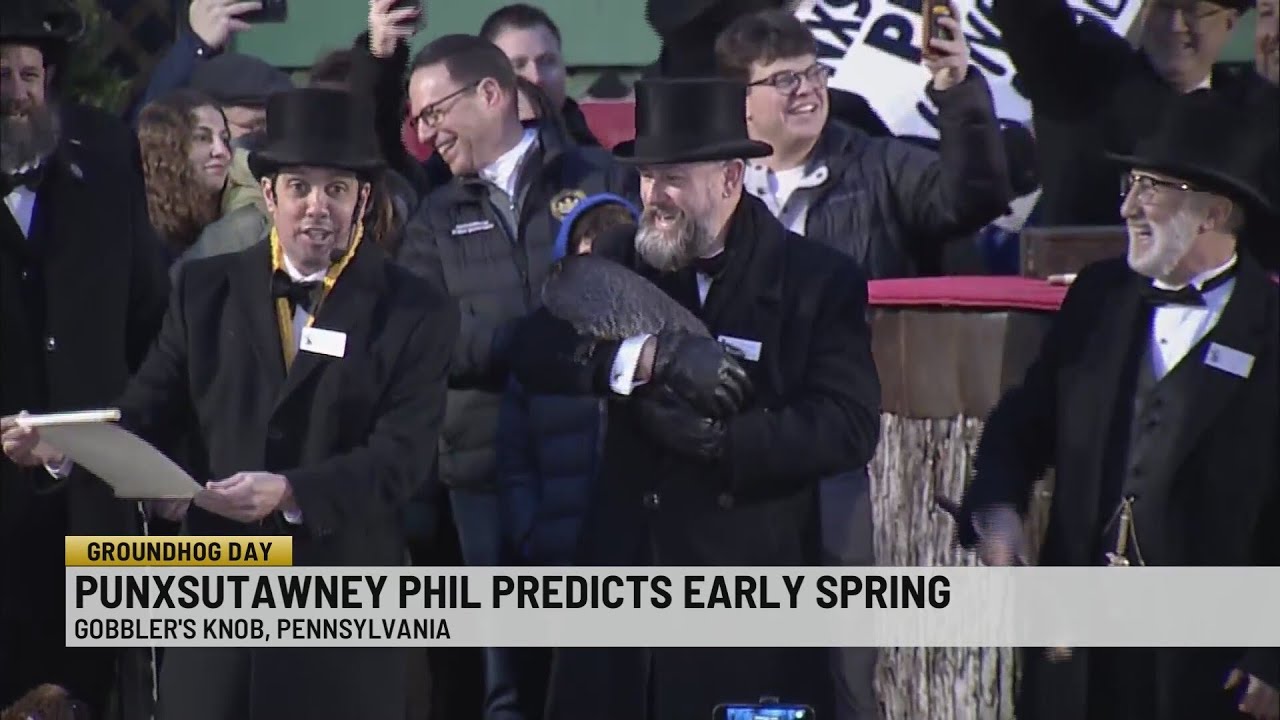 Punxsutawney Phil predicts early spring - YouTube