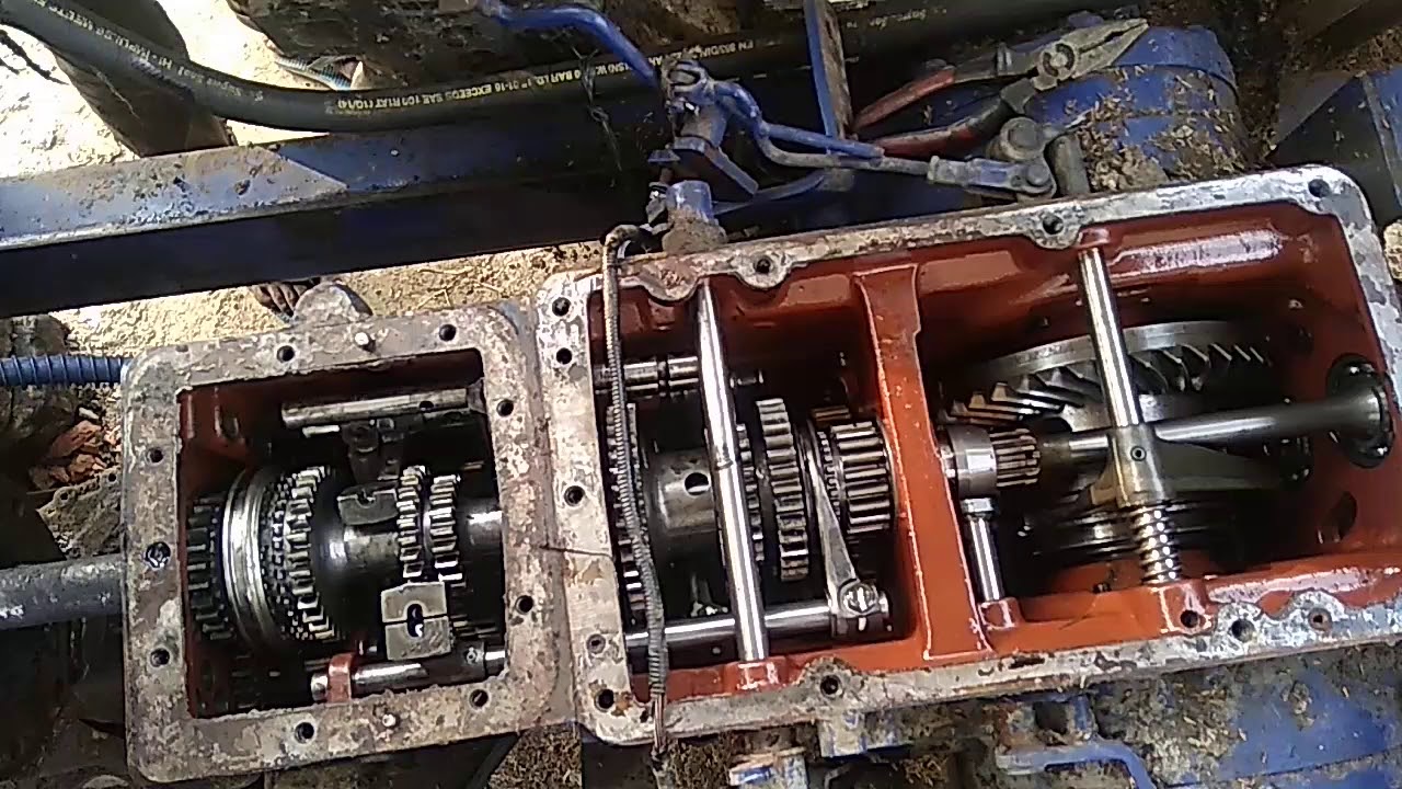 Farmtrac tractor gear box - YouTube