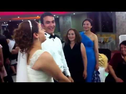 Çiçeği yakaladı ?