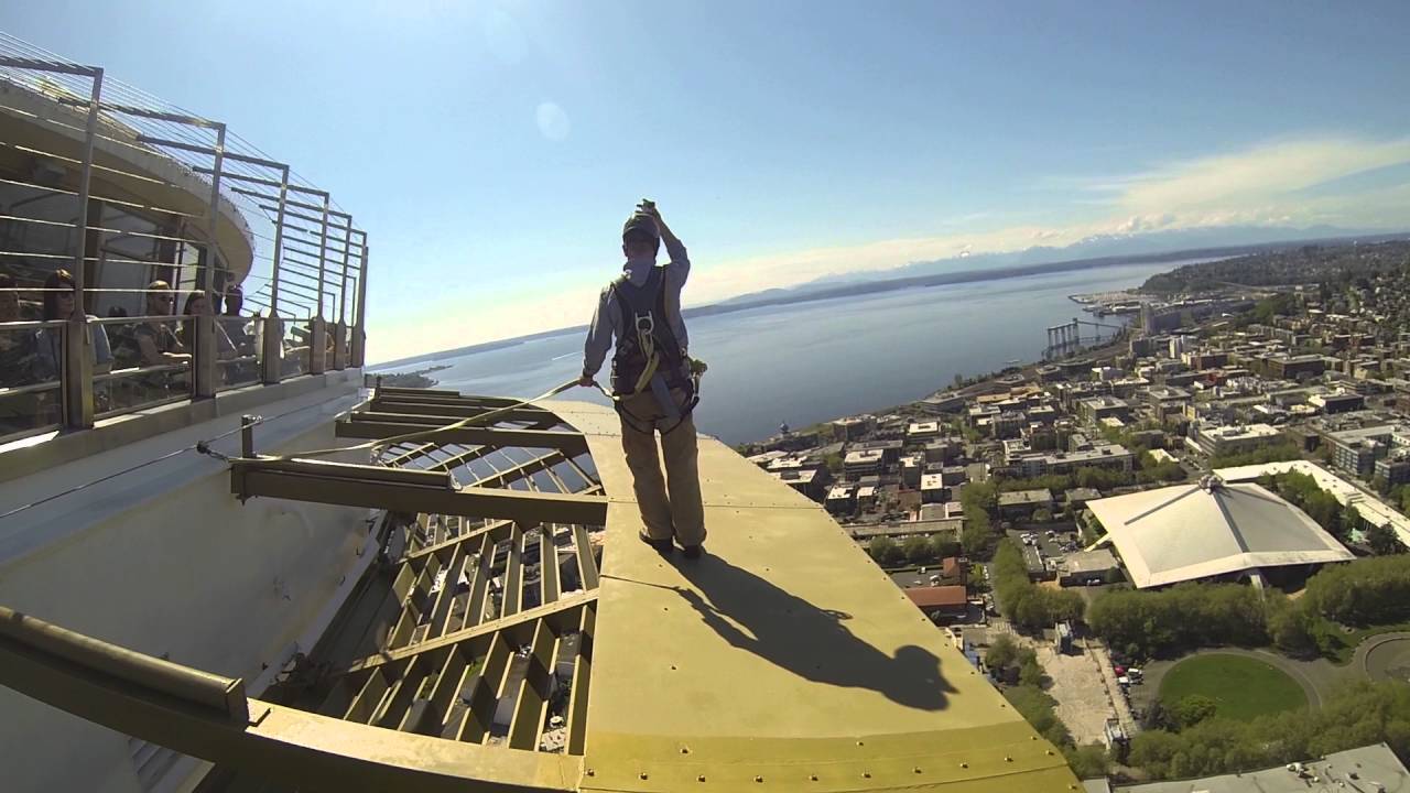 Space Needle Halo Walk 3 - YouTube