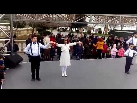 Elsever reqs qrupu bulvarda kansert proqrami.30.12.2017