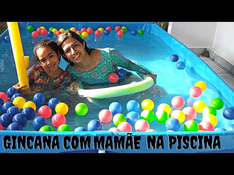 GINCANA COM MAMÃE NA PISCINA
