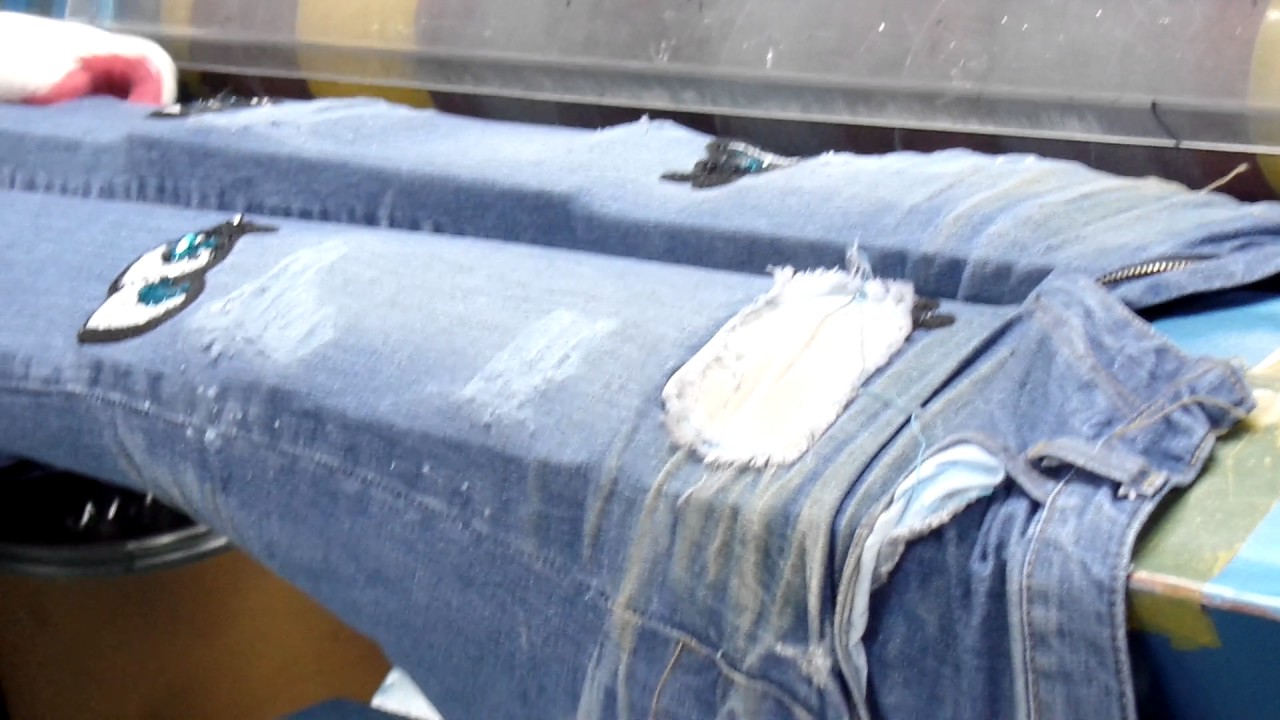 Jeans Automatic Grinding Machine in Korea. Inquiry : jujube0905@gmail ...