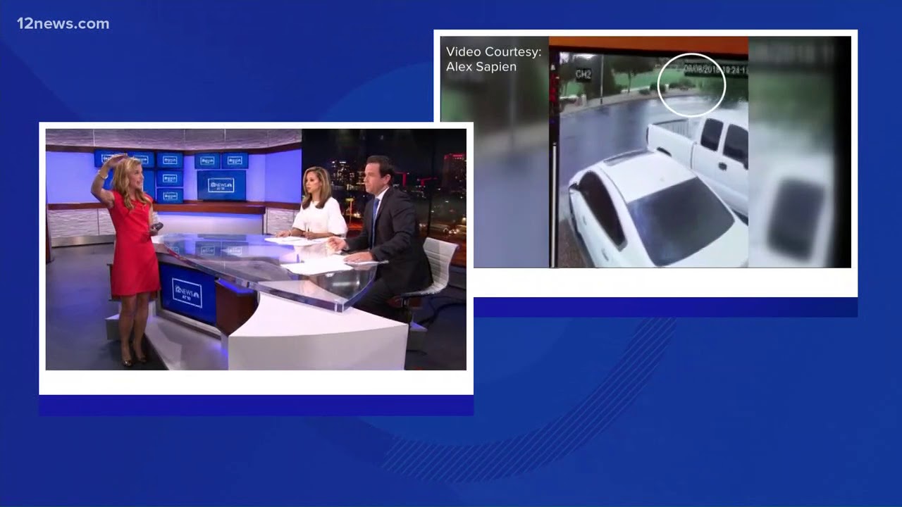 Meteorologist Lindsay Riley explains how to avoid lightning - YouTube