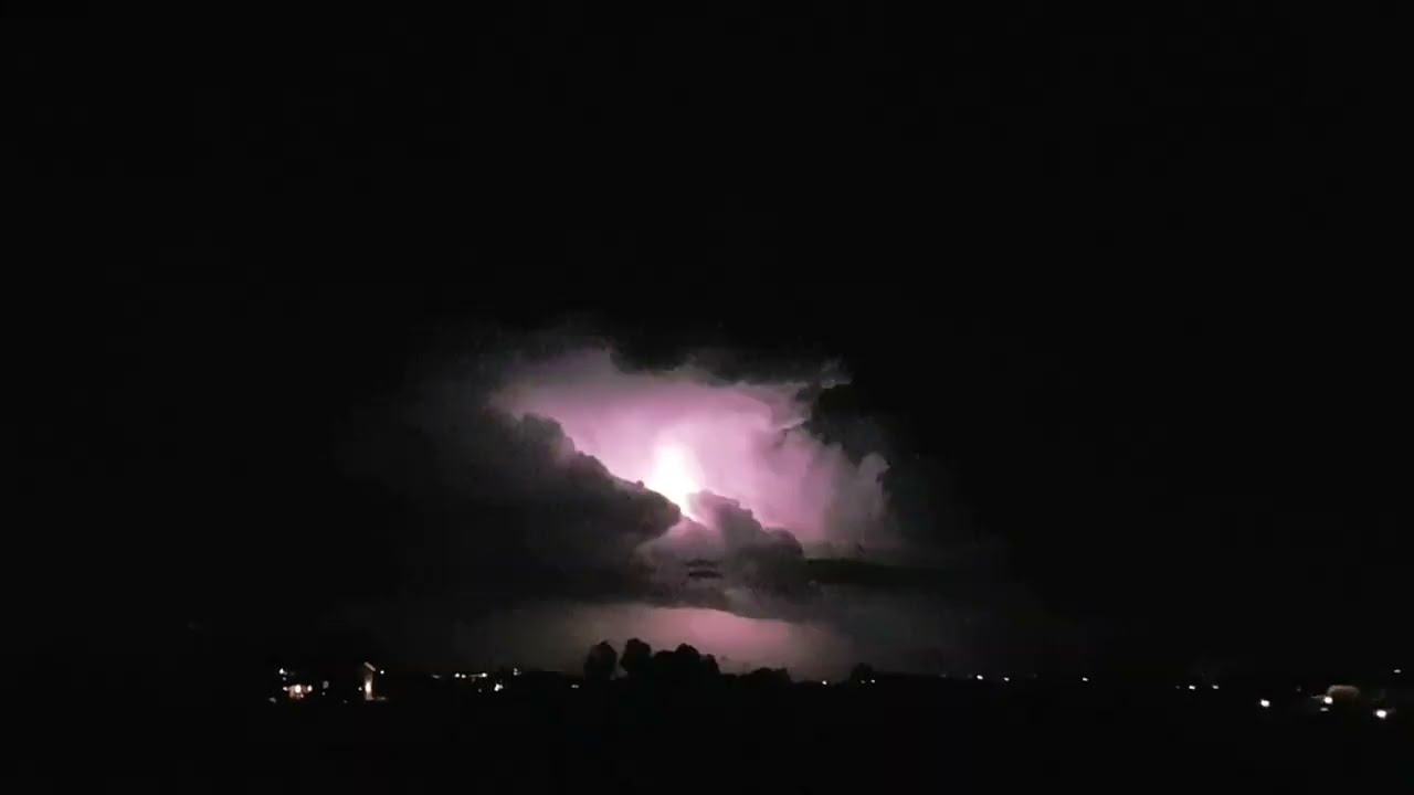 Fulmini su Roma / Lightning in Rome - YouTube