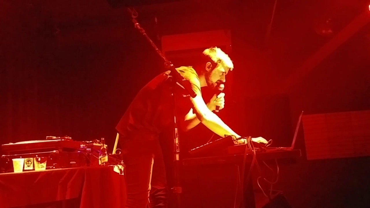 ECID "Breaking Up With Death" (Live @ Gold Sounds, Brooklyn, New York ...