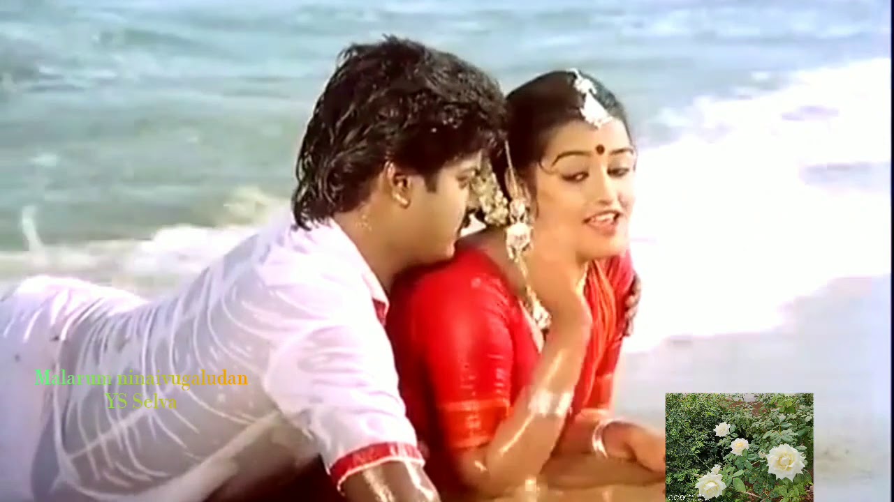 Oorukkulla unnaiyum paththi ennaiyum paththi ada ennennamo solluranga ...