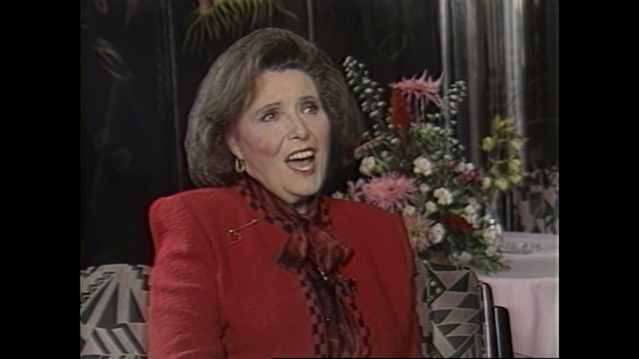 Arlene Herson Interviews Patricia Neal Part 1 - YouTube