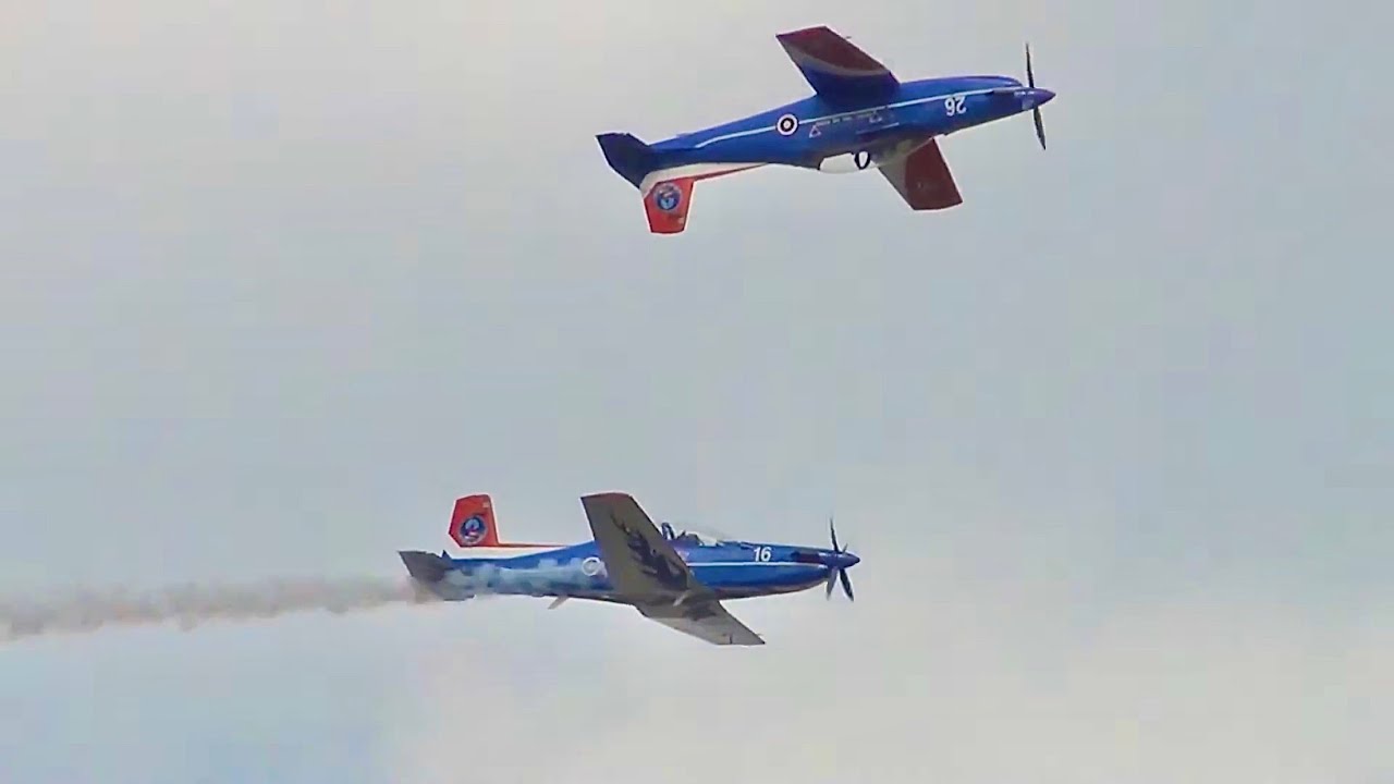RTAF Blue Phoenix 100 ปีการบิน @ ดอนเมือง 02-07-12 - YouTube