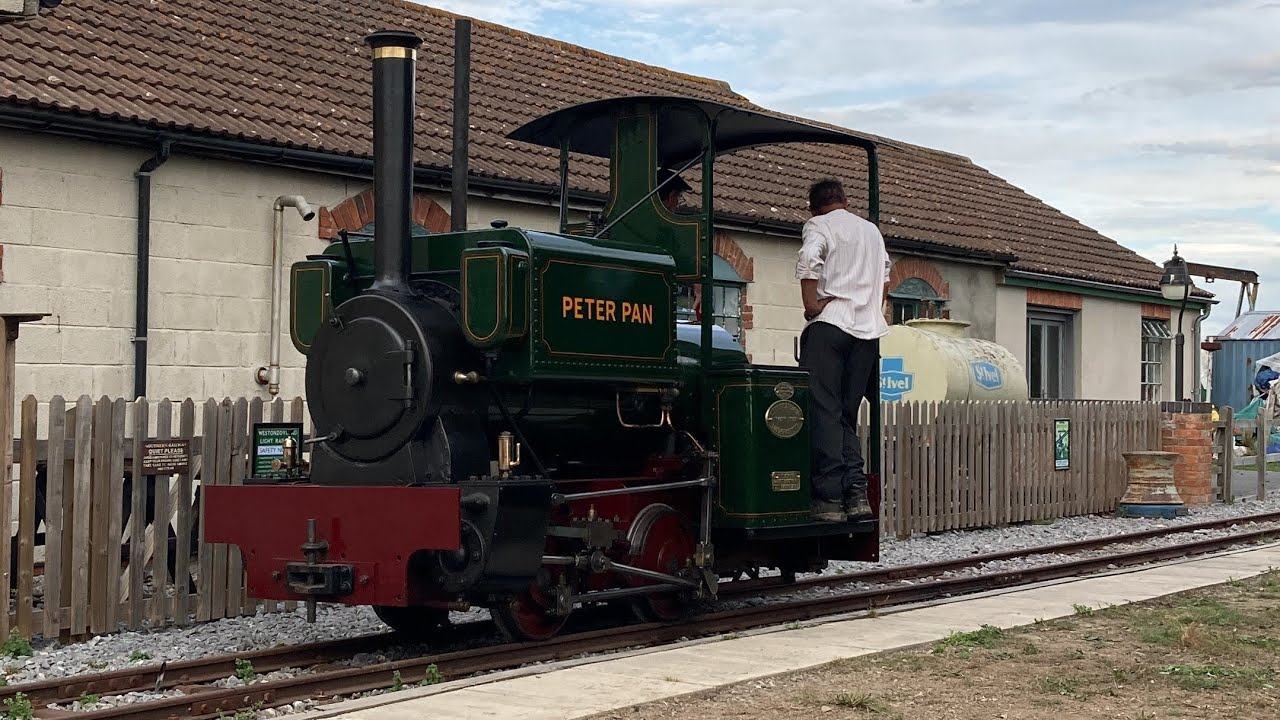 Footplate ride on Kerr Stuart Wren No.4256 (of 1922) ‘Peter Pan’ on the ...