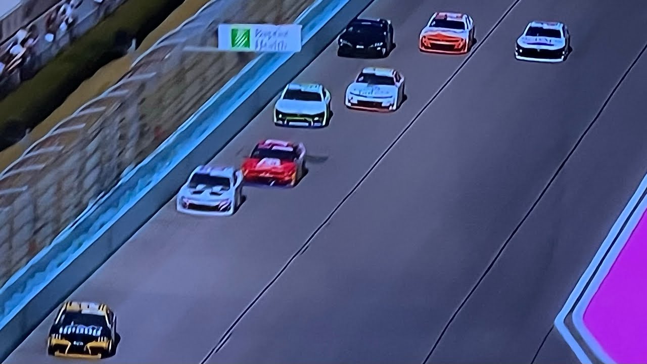 Start of Xfinity Miami Race 2025 - YouTube