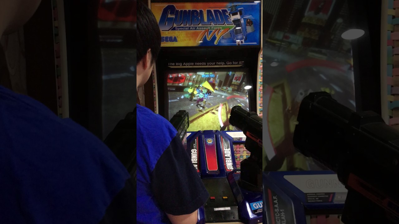 [ARCADE] 건블레이드 NY (GUNBLADE NY) - 초반 플레이 - YouTube