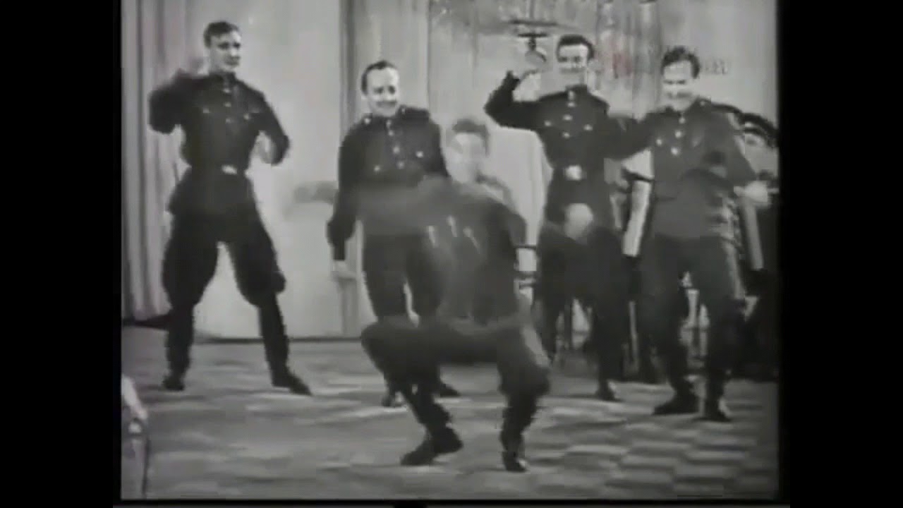 Soviet Army dance to Hardbass (Kalinka) - YouTube