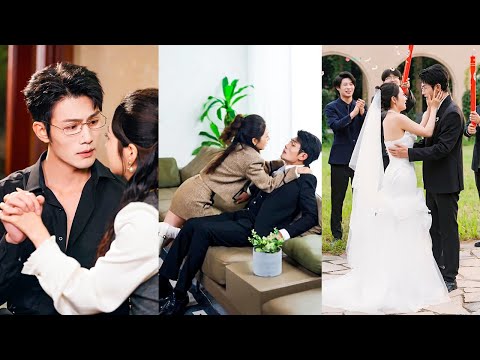 Sekretaris yang ceroboh mencium CEO yang fobia kuman pada hari pertamanya,tapi CEO jatuh cinta!