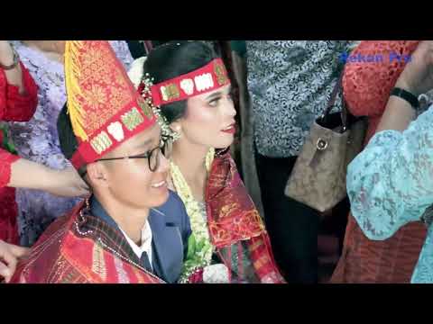 ULOS  HOLONG TULANG SONAK MALELA / ADE VANLEIREN PASARIBU, S.Kom & EMMI BR. TOGATOROP #pestabatak