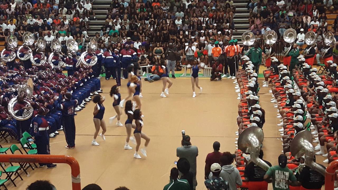 SCSU Champagne Dancers 2016 - YouTube