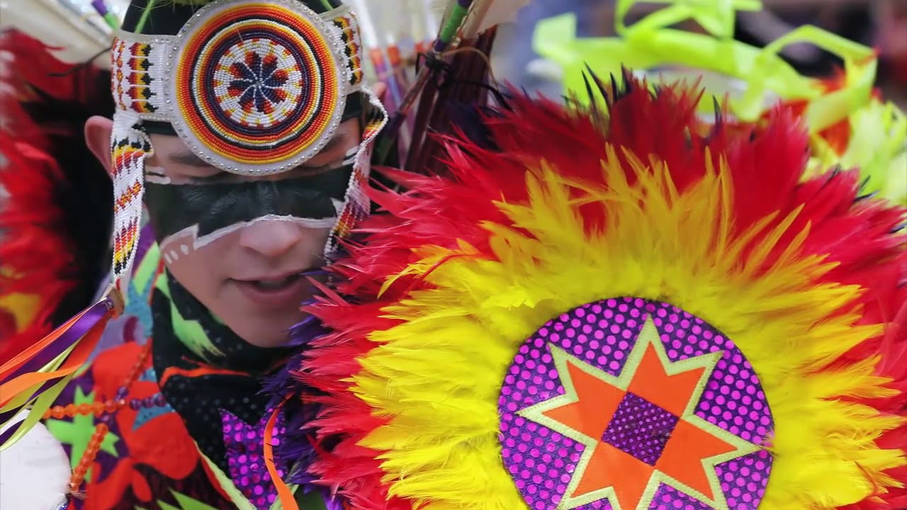 Red Earth Parade marches in downtown Oklahoma City on Friday (2015-06 ...