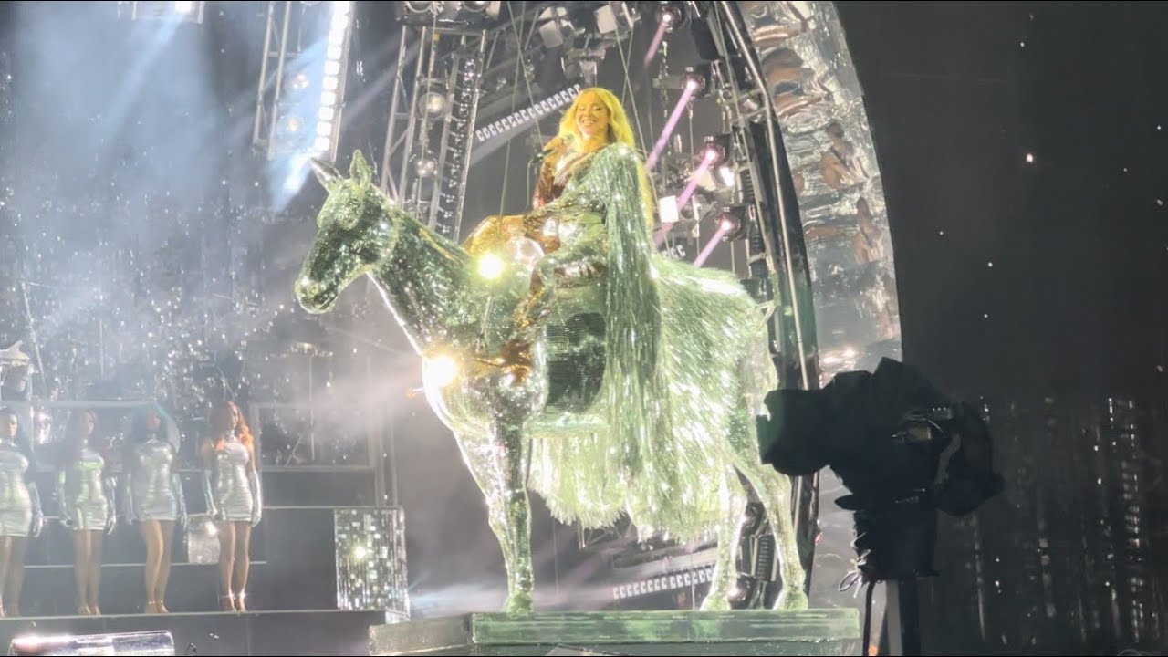 Beyoncé - Summer Renaissance - Live from The Renaissance World Tour at ...