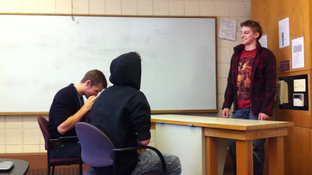 Japanese 1001 Skit! at a bar - YouTube