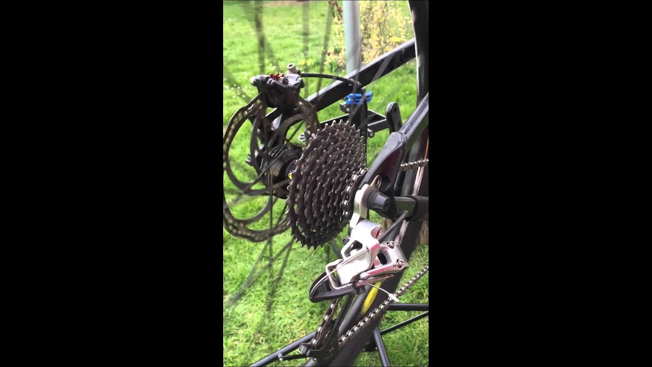 Mavic Crossride rear hub sound - YouTube