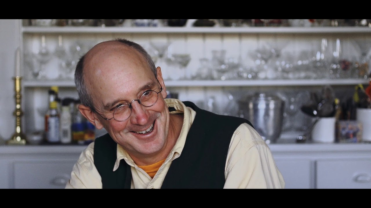 Ten Minutes With Minott or, How to Make a Manhattan - YouTube