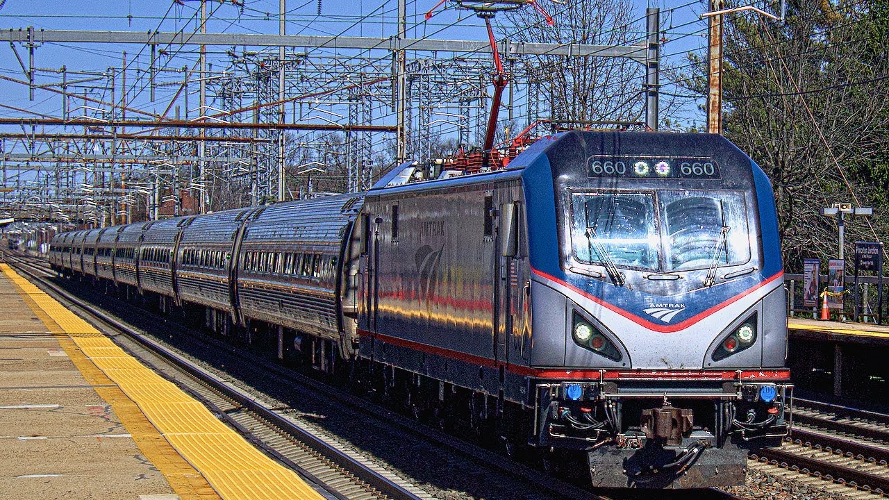 4/2/23 NJ Transit & Amtrak @ Princeton Junction W/ 4636 (2 Times ...