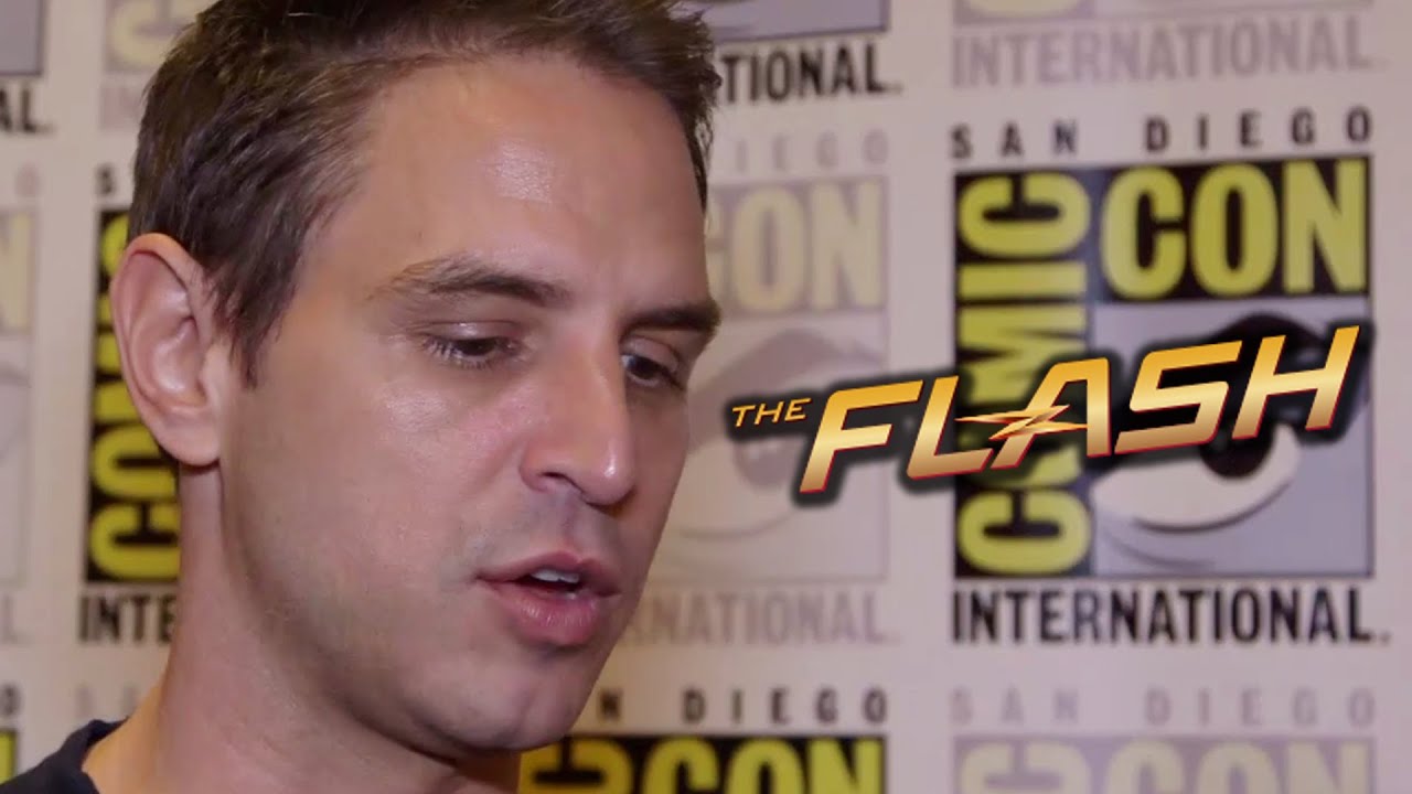 THE FLASH Season 1 Hints & Spoilers - Comic-Con 2014 - YouTube
