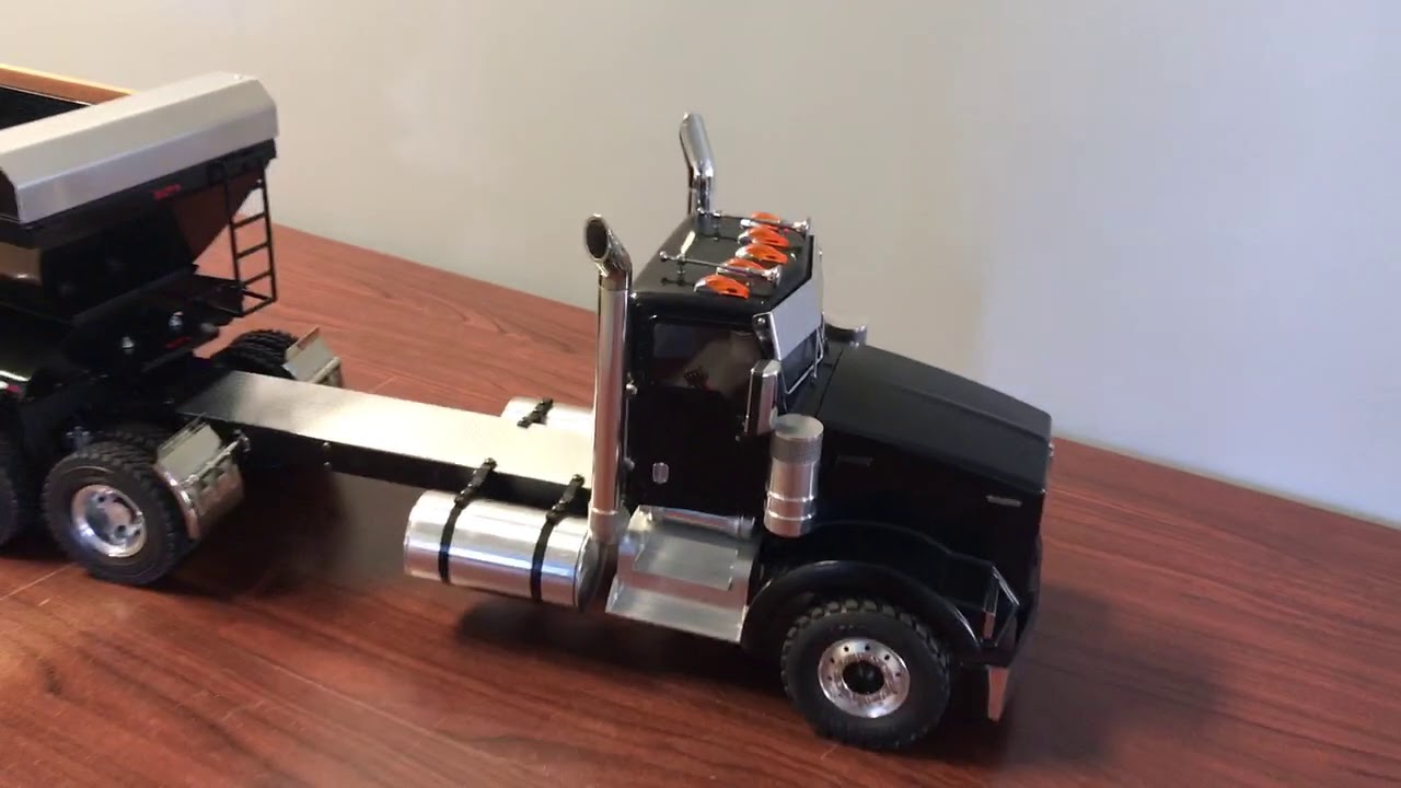 RC 6x6 Kenworth T800 1/14 scale - YouTube