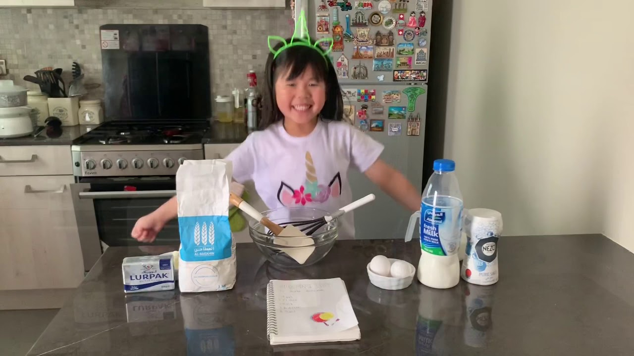 Pancake-making tutorial with the help of bossy verbs - YouTube