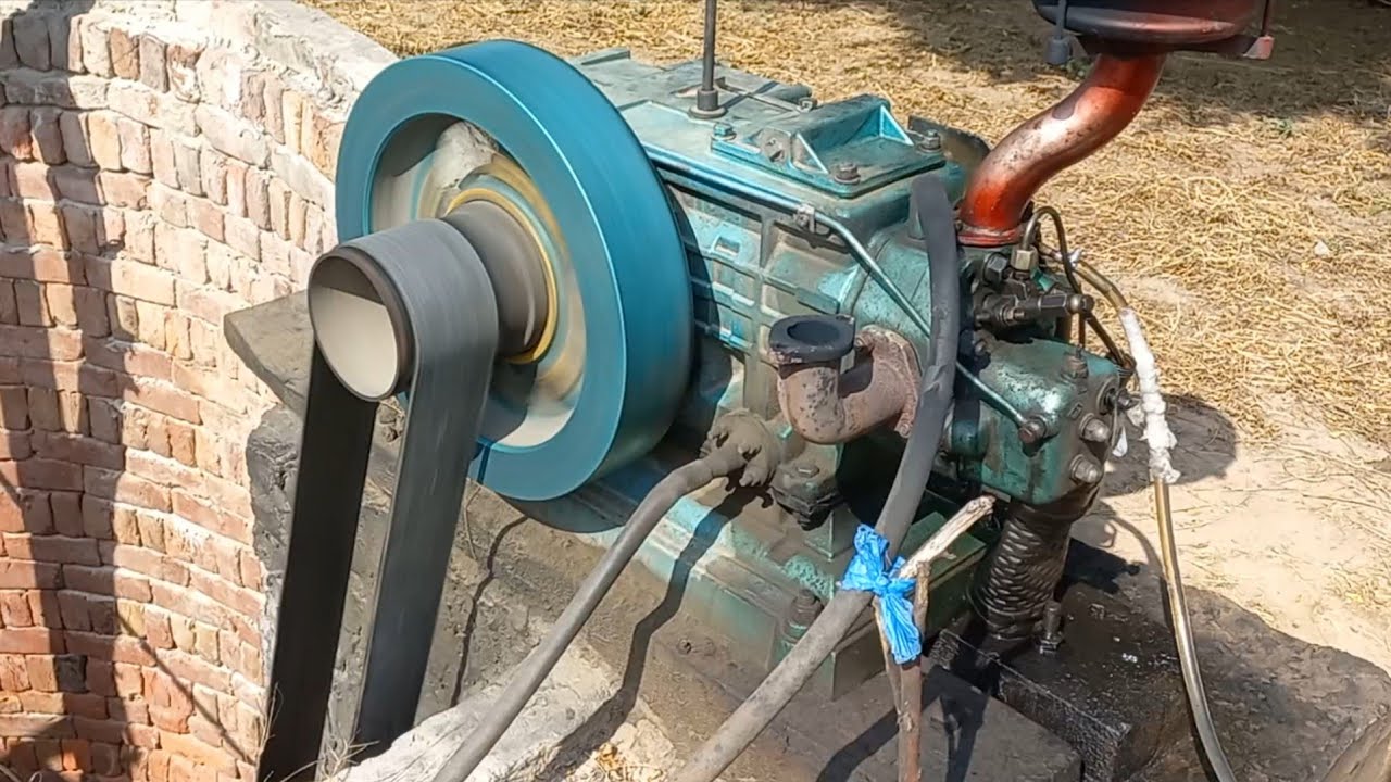Peter Diesel Engine Working On Tubewell | Amazing Peter Engine Startup ...