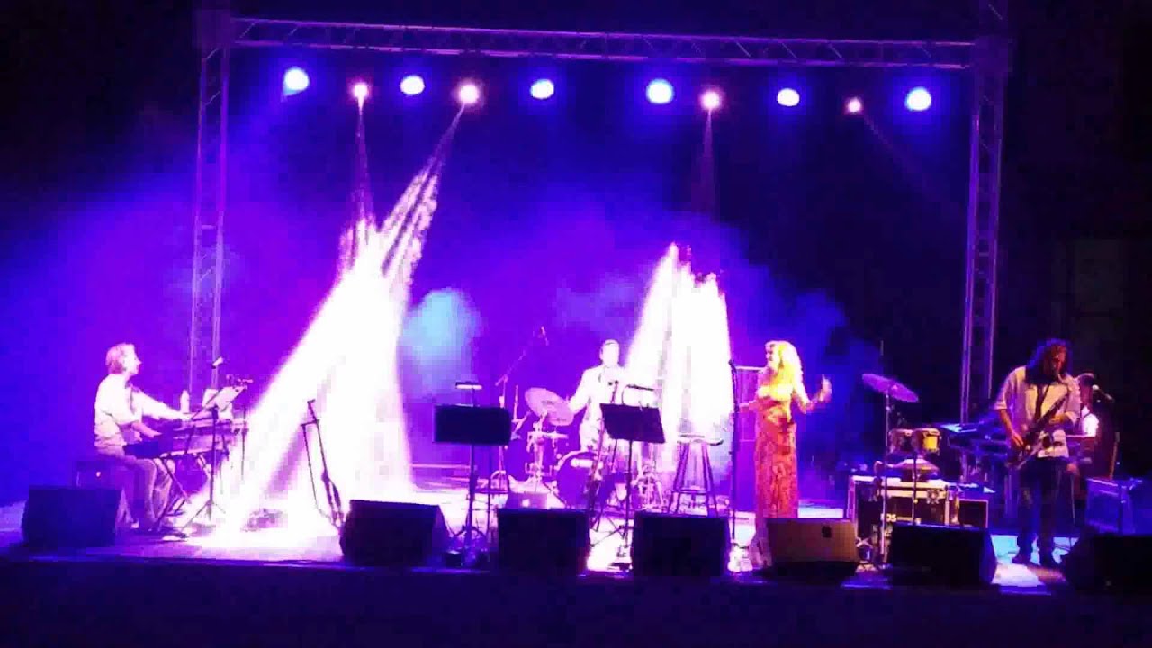 Ελλη Πασπαλα Vassilikos Live You are my destiny - YouTube