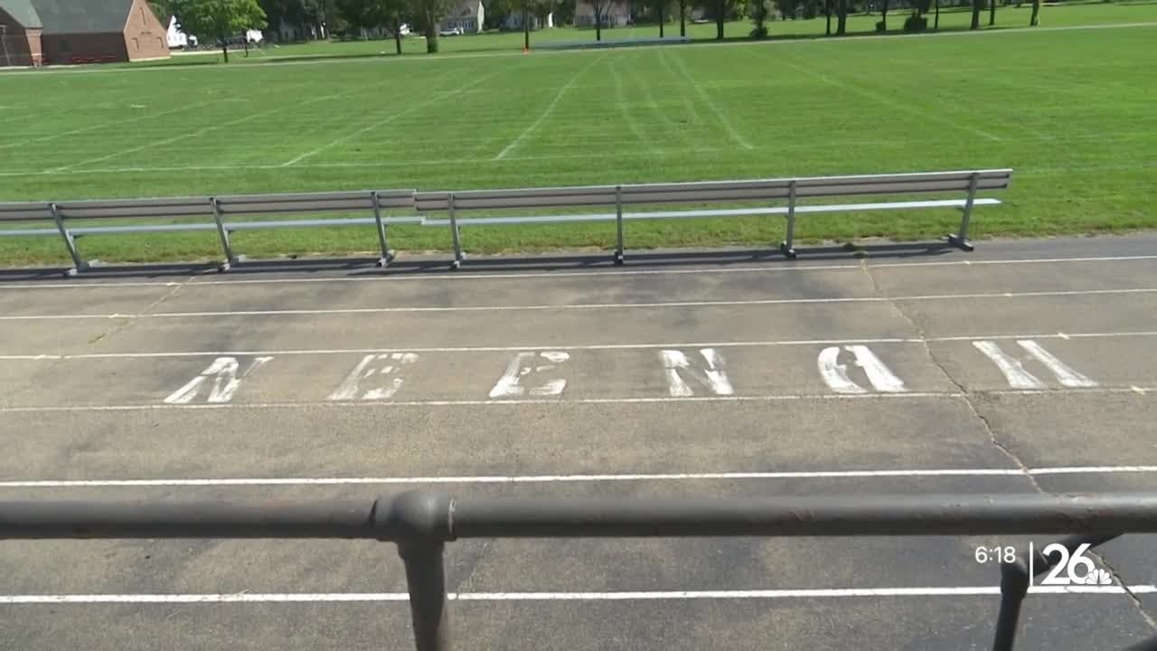 Neenah's Shattuck Stadium will host its final game - YouTube