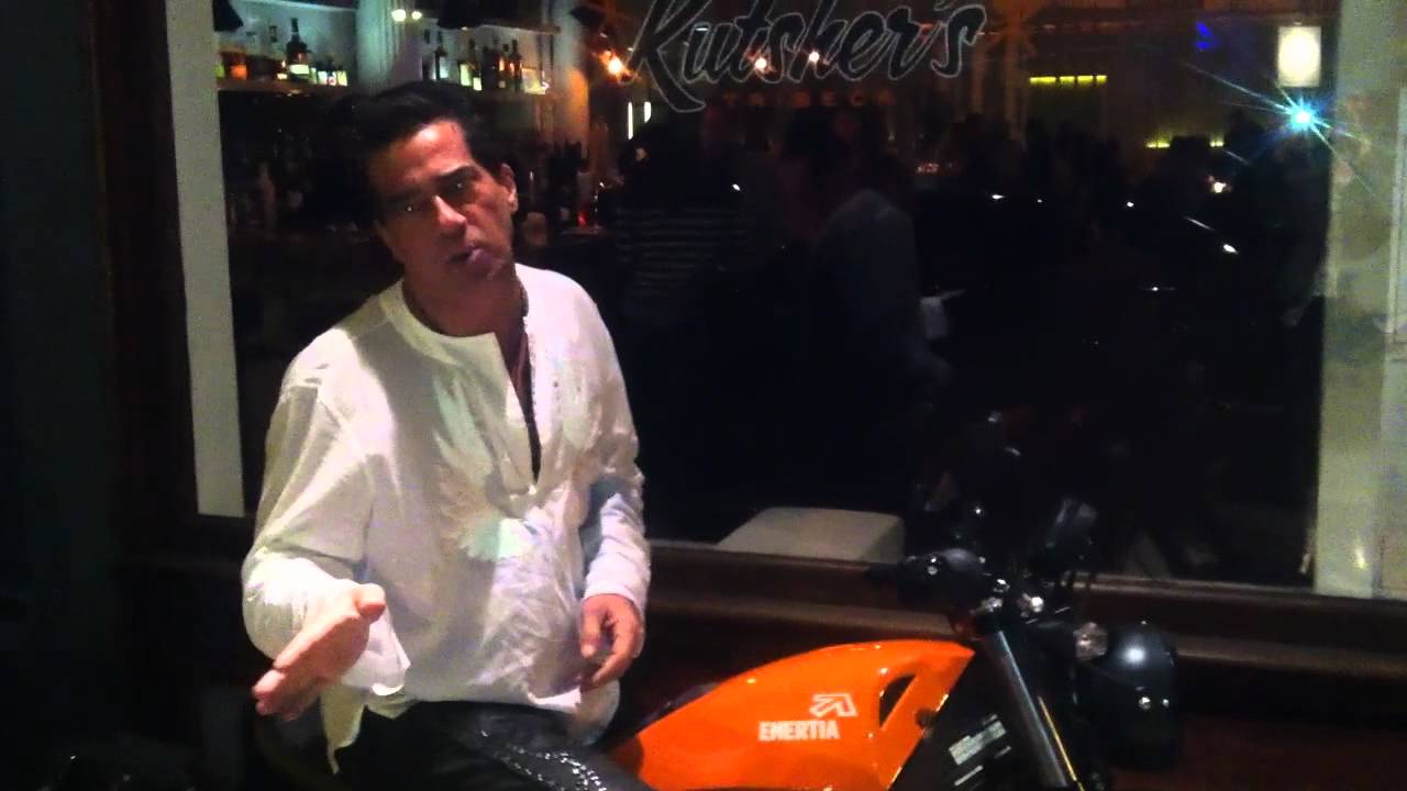 Alan Wilzig Dishes Brammo & Borscht - YouTube