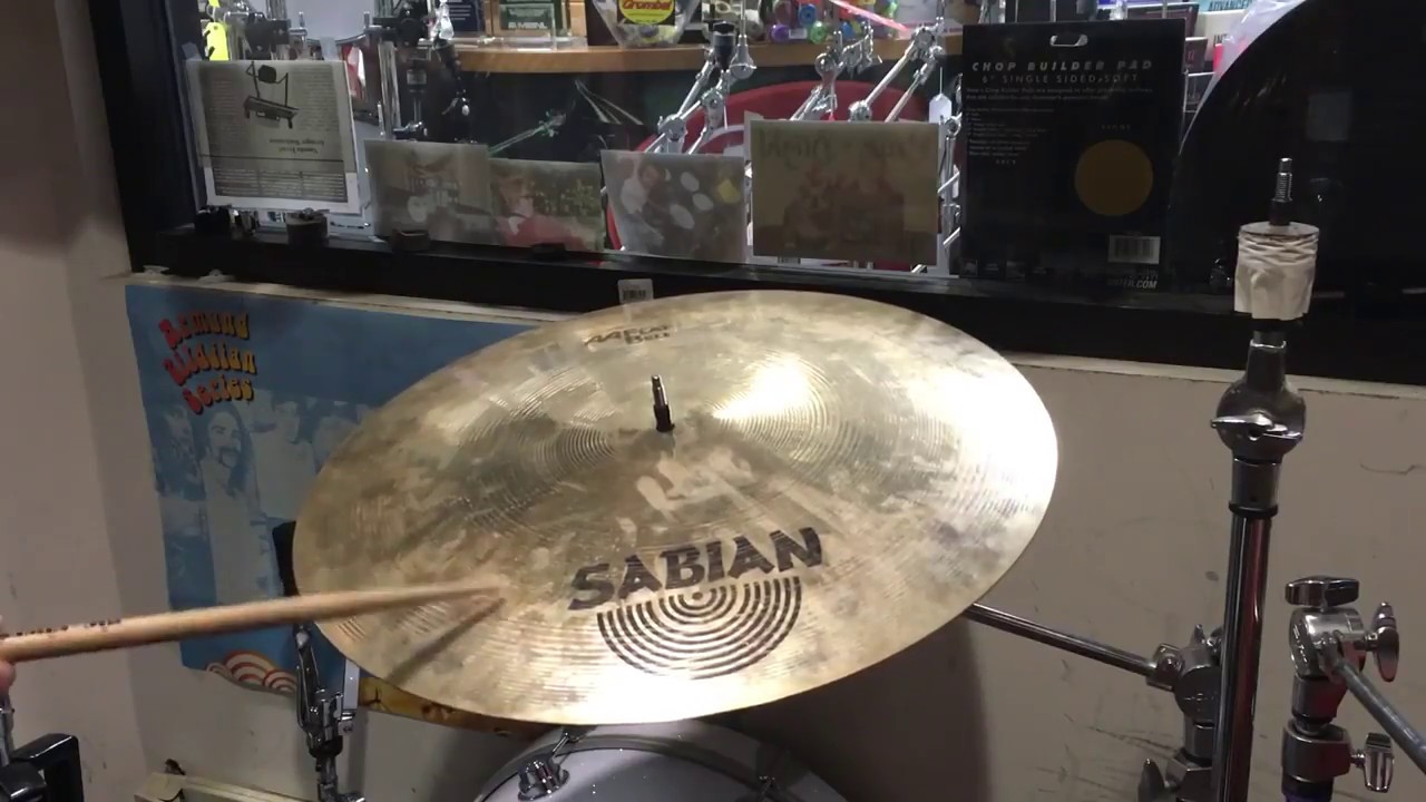 TALERZ PERKUSYJNY SABIAN AA FLAT BELL RIDE 18" - YouTube