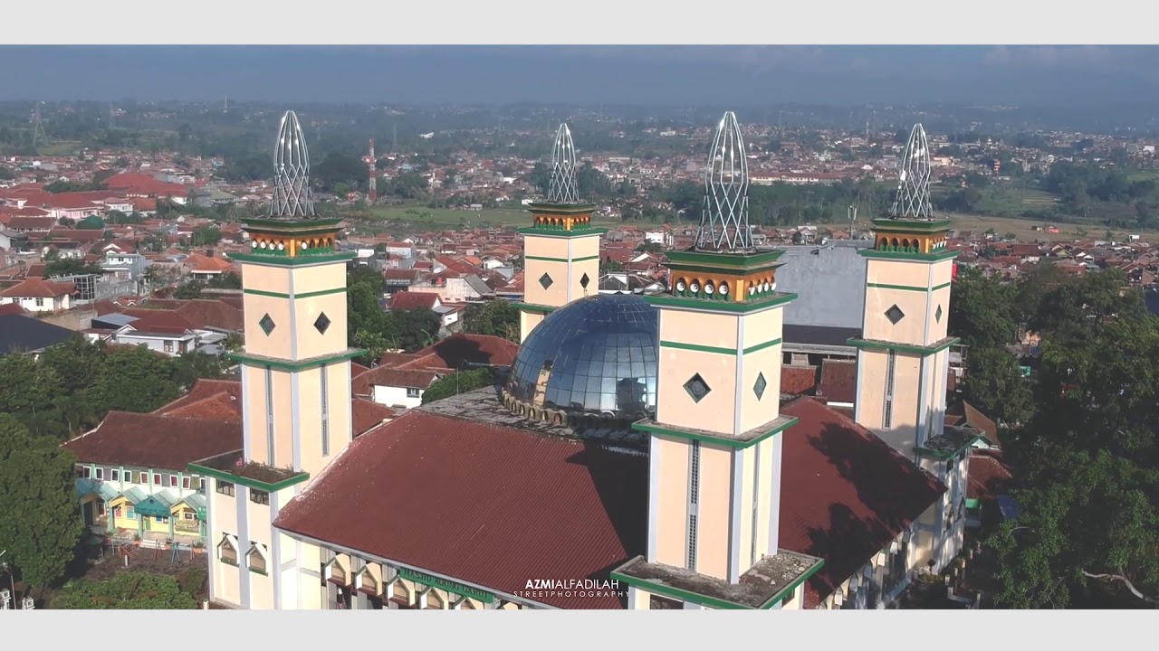 MASJID AGUNG GARUT - DRONE FOOTAGE 2020 - YouTube