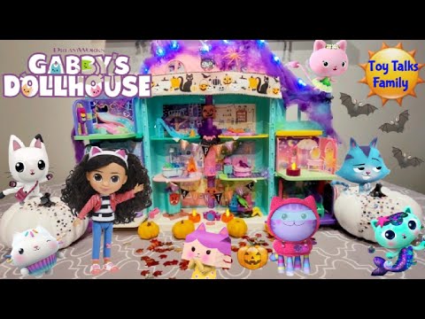 Decorating Gabby's Dollhouse for Halloween - YouTube