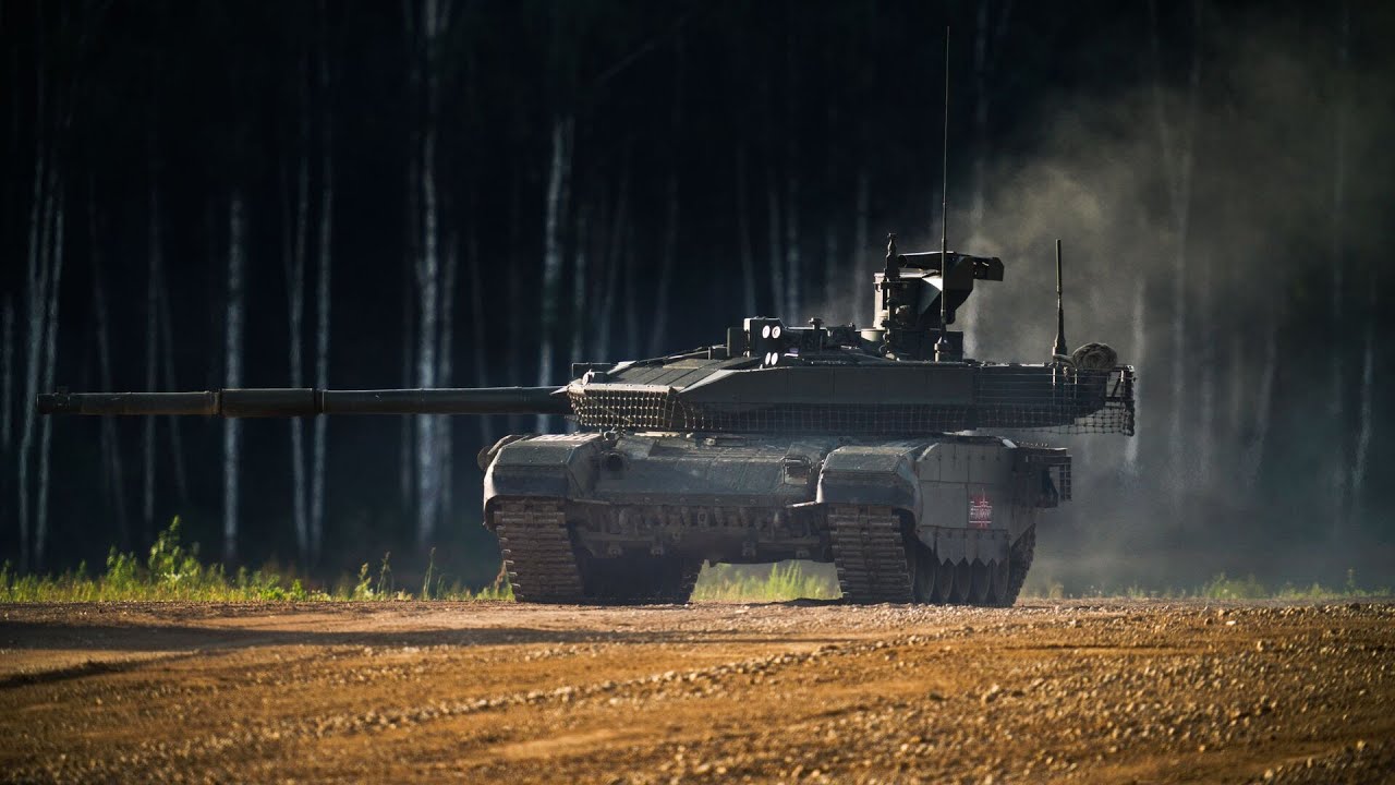 Russian T-90M main battle tank attack AFU positions in Marinka, Donbass ...