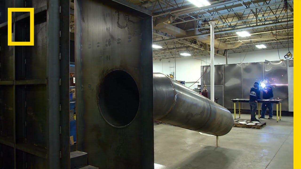 Body Chute | Doomsday Preppers - YouTube