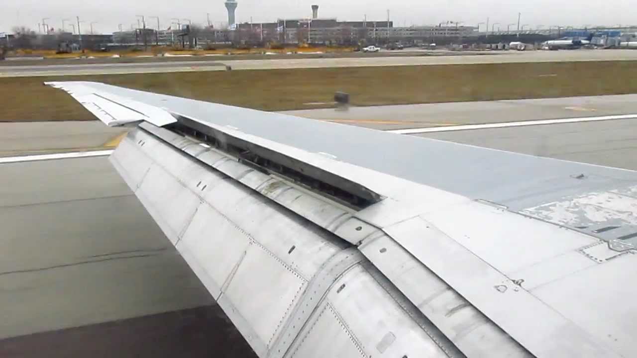 Delta Airlines MD-88 [N905DL] Landing at Chicago O'Hare International ...