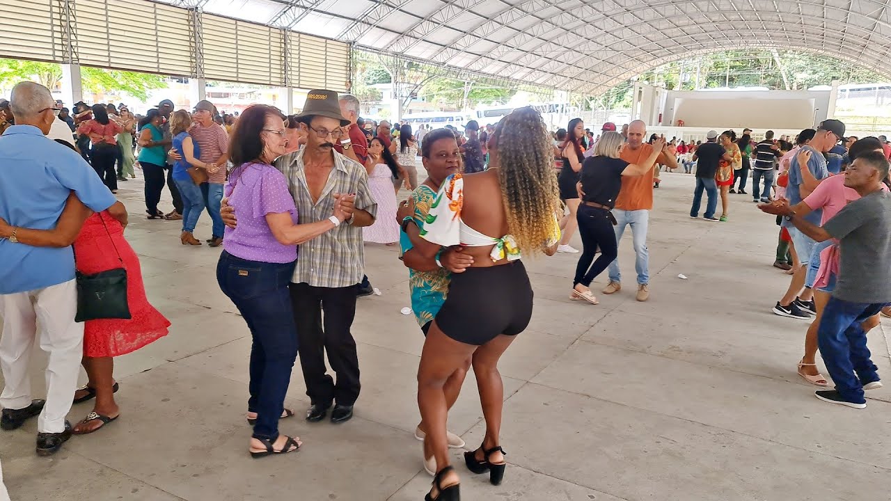 BAILE DA MELHOR IDADE - DANÇANDO FORRÓ NO BAILÃO DO TCHÊ BRASIL (VANERA ...