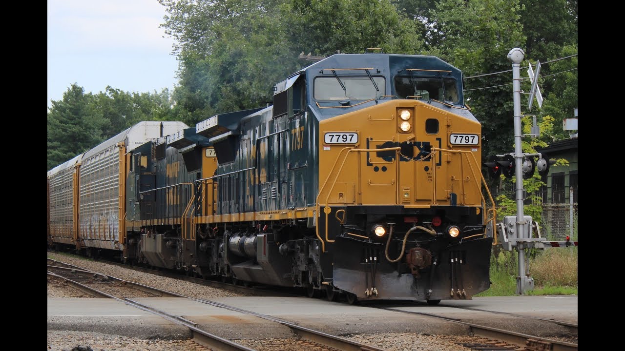 MEC C40-8Ws #7797 and #7727 lead PAS 287! - YouTube