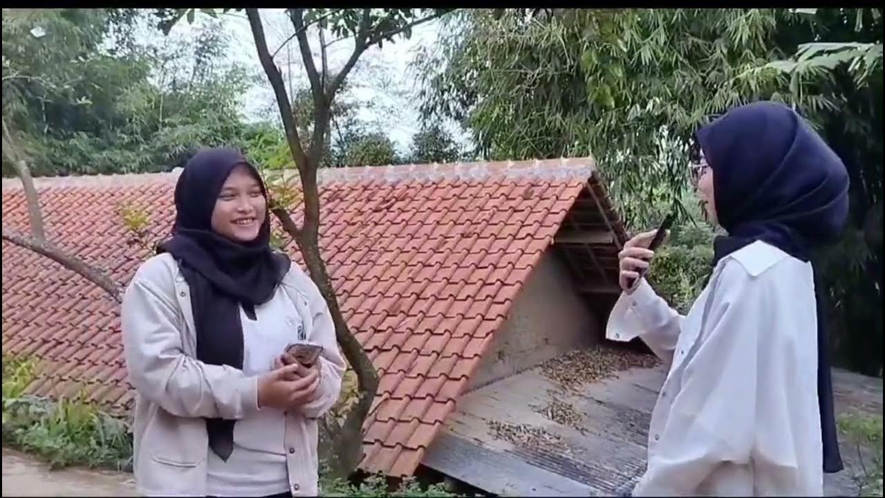 VI-A (PUTRI SULASTRI_023, DEANY FITRIANY_027, SITI HARYATI_033) - YouTube