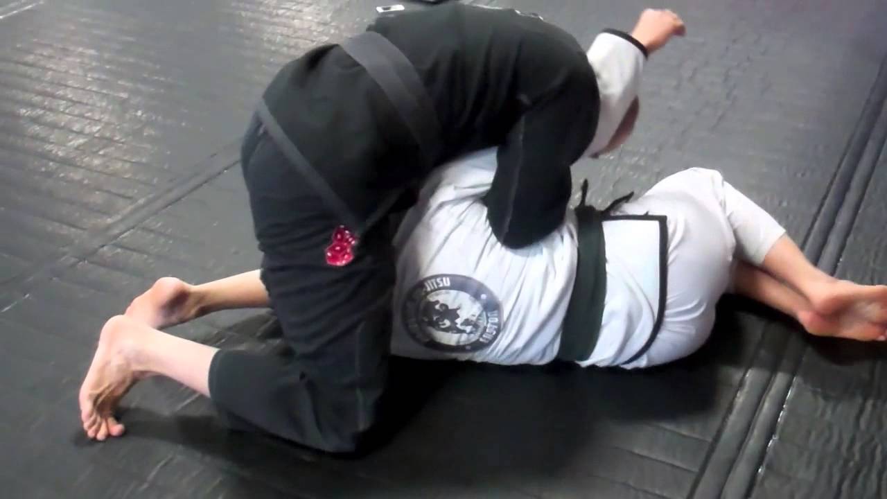 Walking around armbar and kimura from side control - YouTube