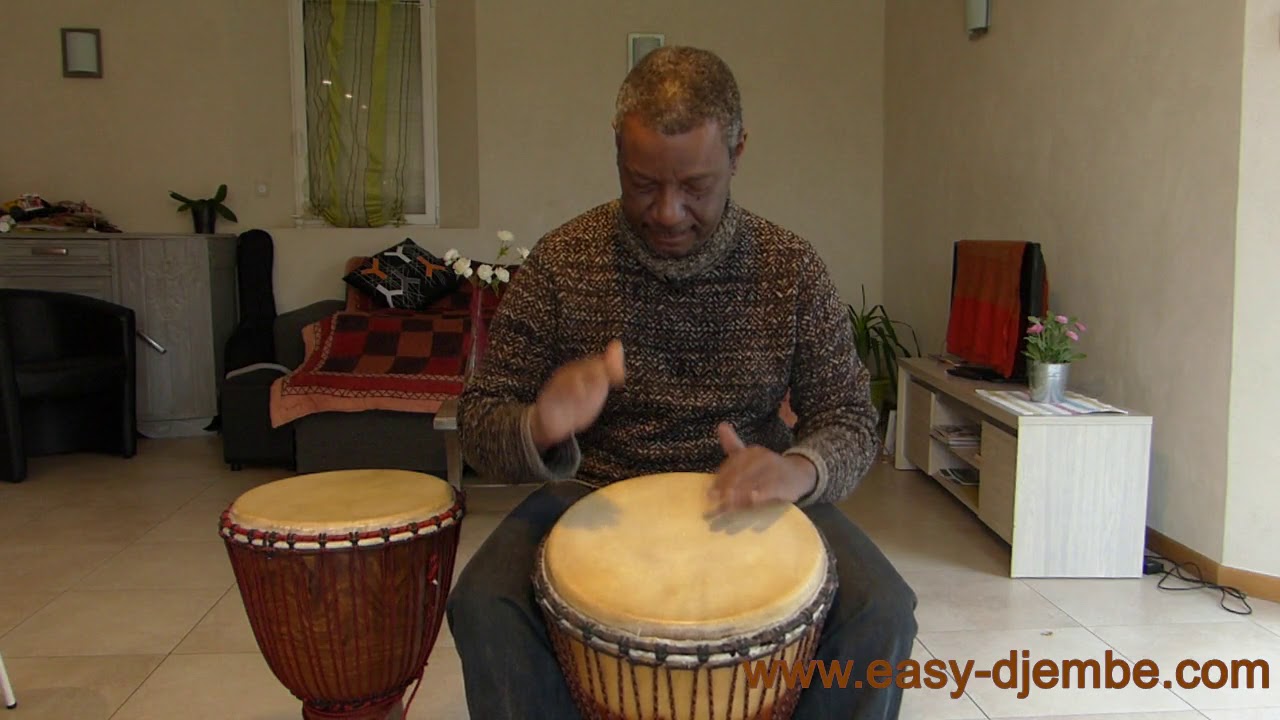 Joyeuse année 2019 Apprendre le rythme Assiko - YouTube