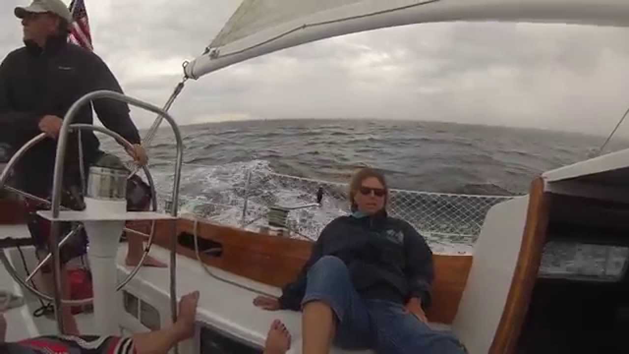 Having fun while sailing a Cal 40 - YouTube