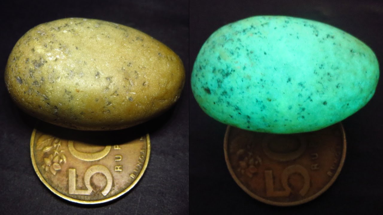 (TGS6) 126,6Cts BATU MENYALA DALAM GELAP,NATURAL GLOW IN THE DARK ...