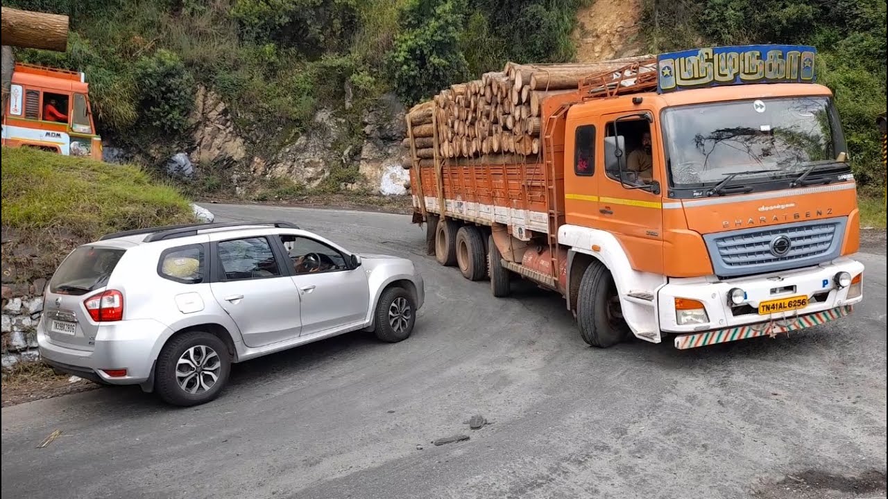 Bharat Benz 12 Wheel Truck Handling the Hills - YouTube